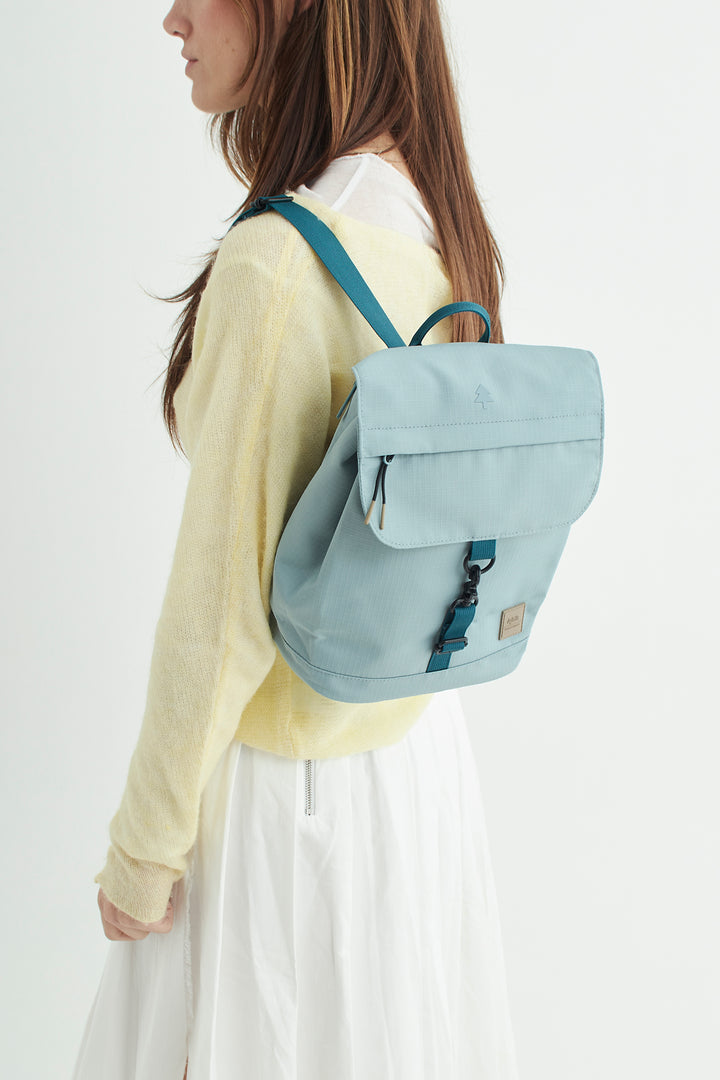 Lefrik - Backpacks, bags and accesories made from recycled plastic
