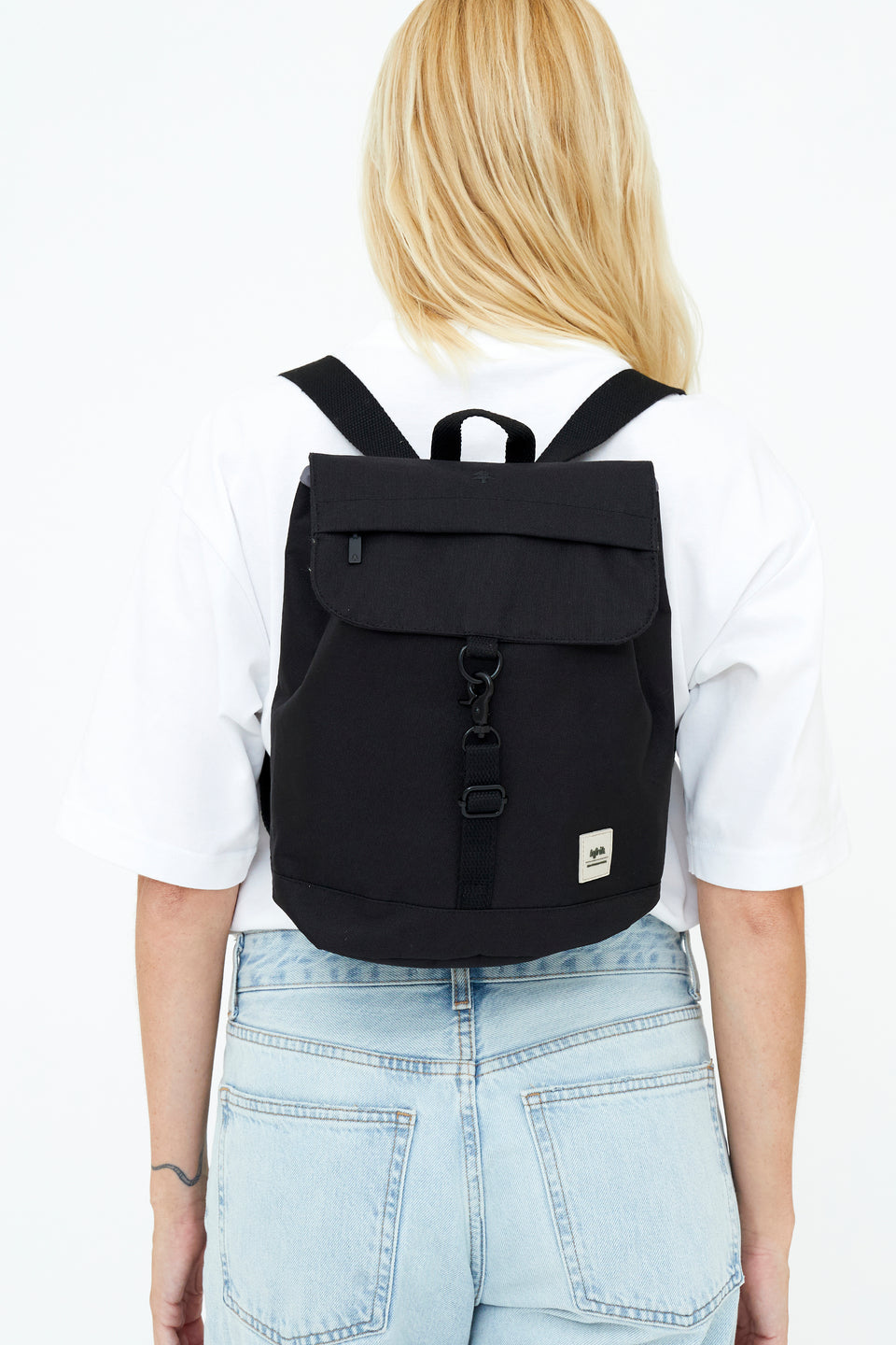 Lefrik - Backpacks, bags and accesories made from recycled plastic